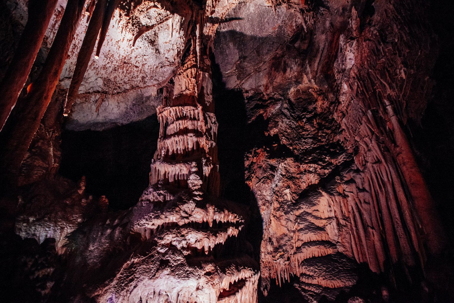 Lewis and Clark Caverns | Backyard Montana
