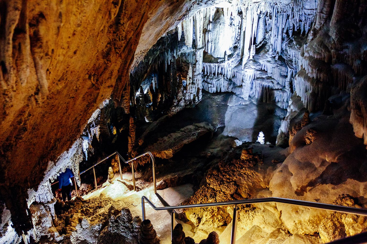 Lewis and Clark Caverns | Backyard Montana